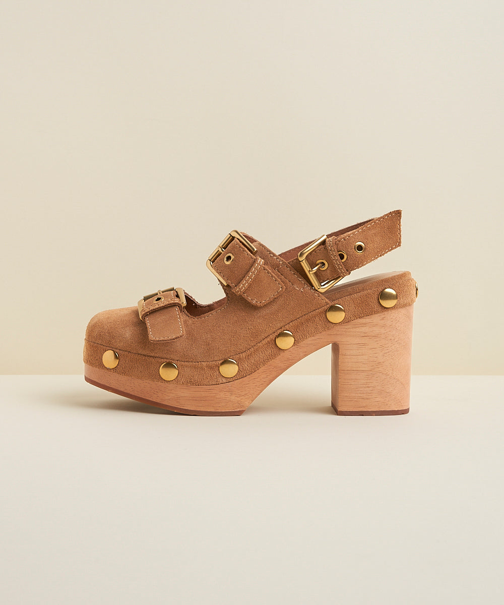 Clogs – Charlotte Stone
