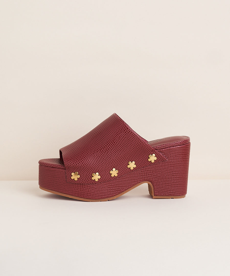 Platforms – Charlotte Stone