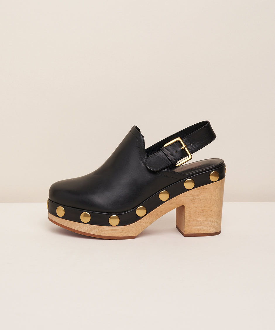 Clogs – Charlotte Stone