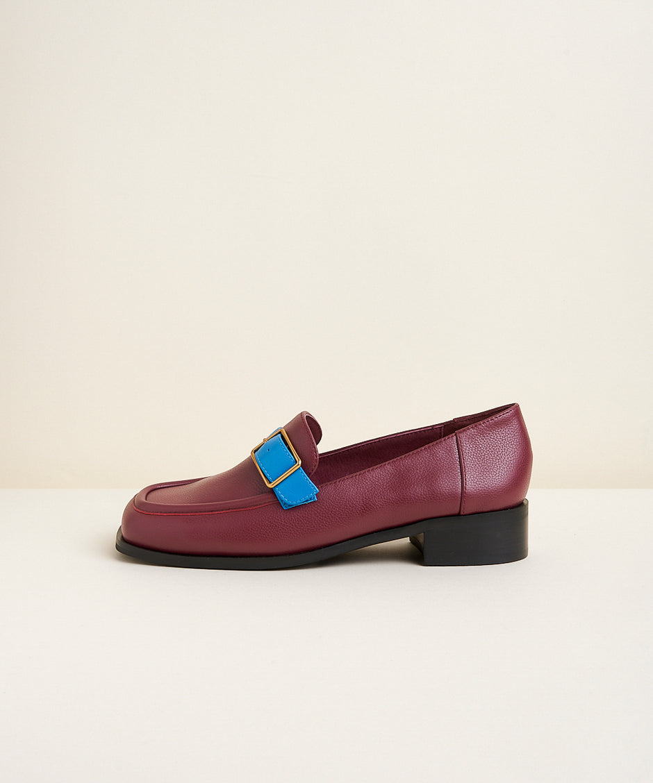 Loafers – Charlotte Stone