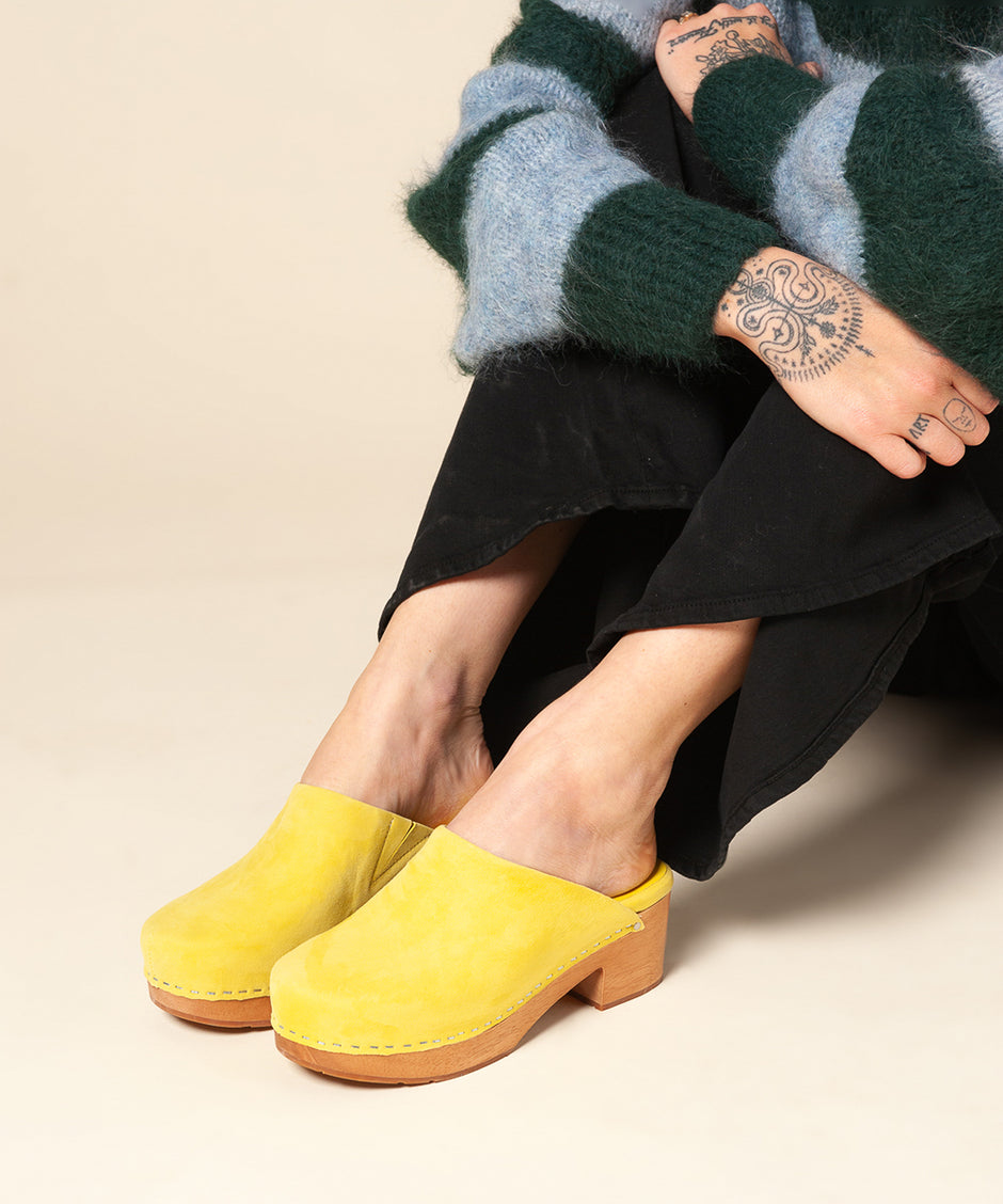 Clogs – Charlotte Stone