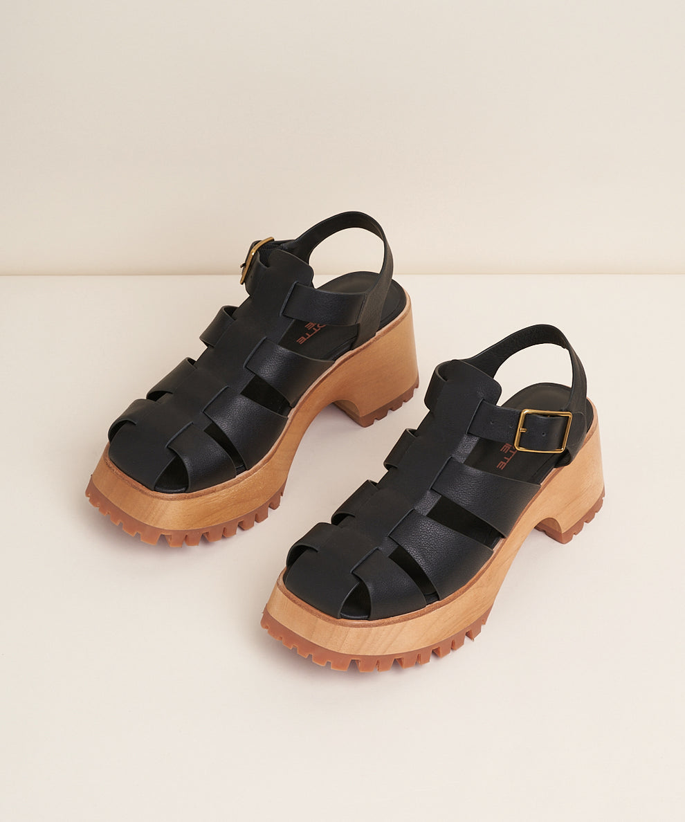 Roddy Fisherman Wooden Platform Clog, Black – Charlotte Stone