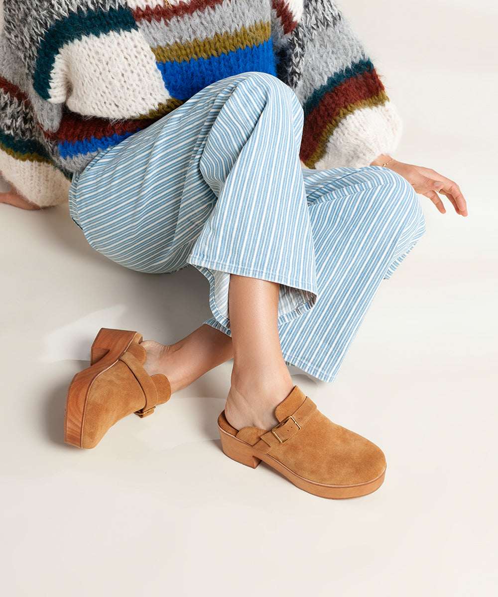 Clogs – Charlotte Stone